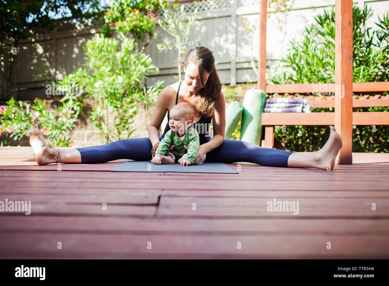 Old Woman Splits High Resolution Stock Photography and Images - Alamy
