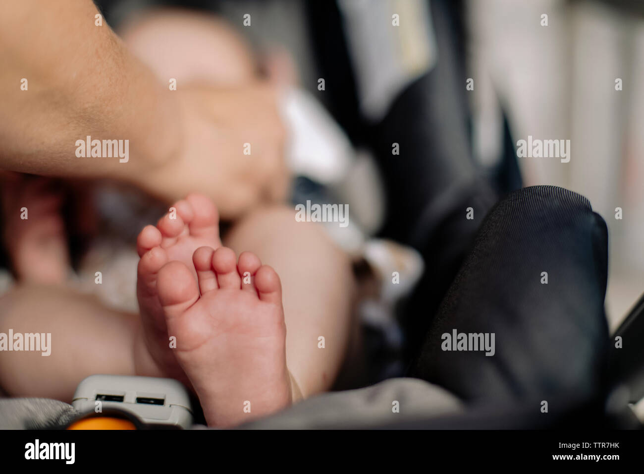 Feet outside the car hi-res stock photography and images - Alamy