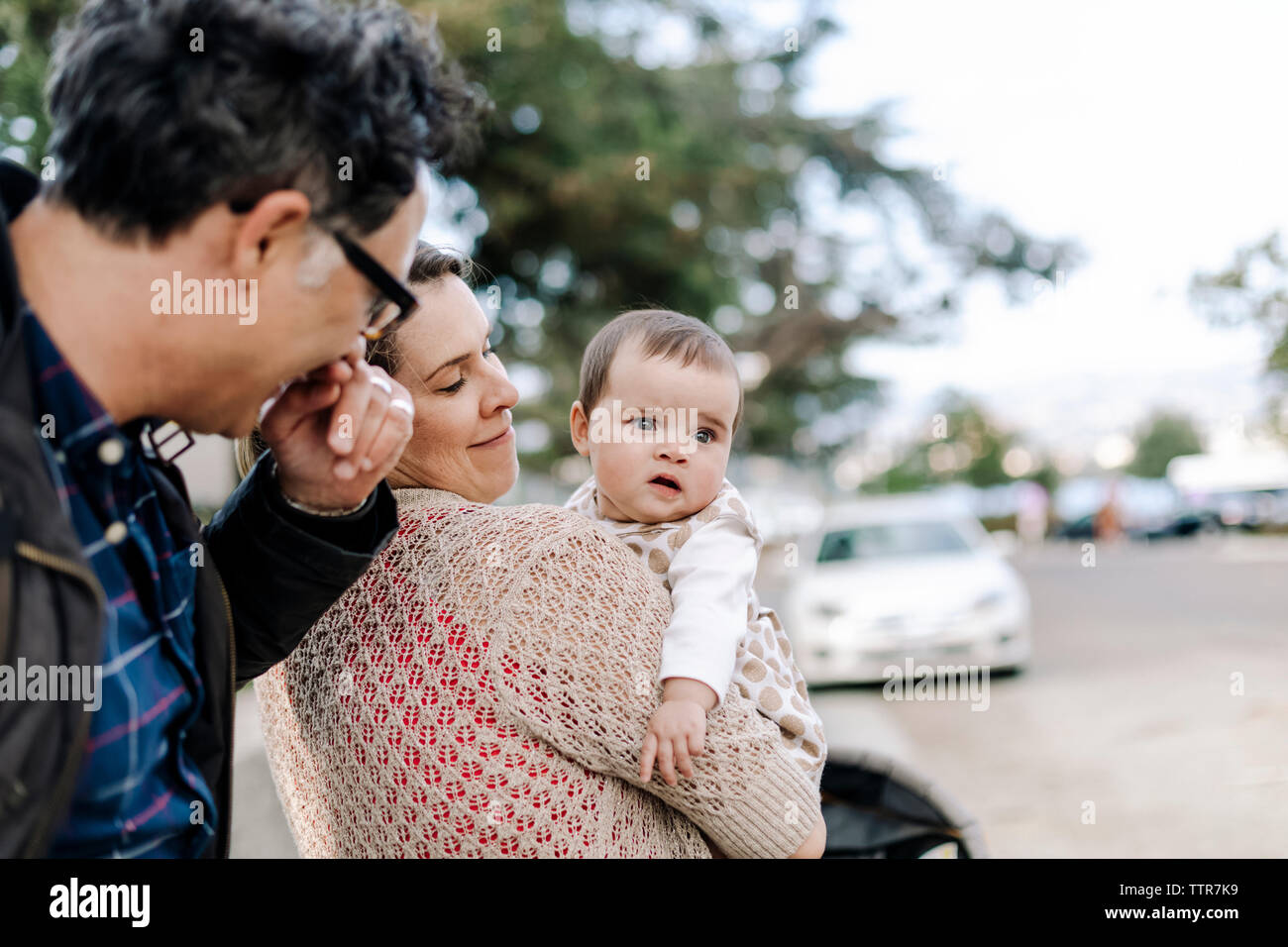 Arrives parents hi-res stock photography and images - Alamy