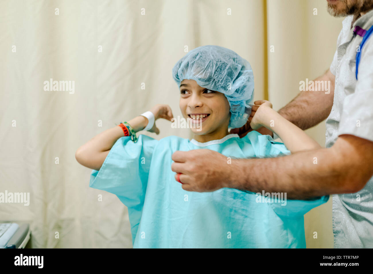 Pre surgery preparation hi-res stock photography and images - Alamy