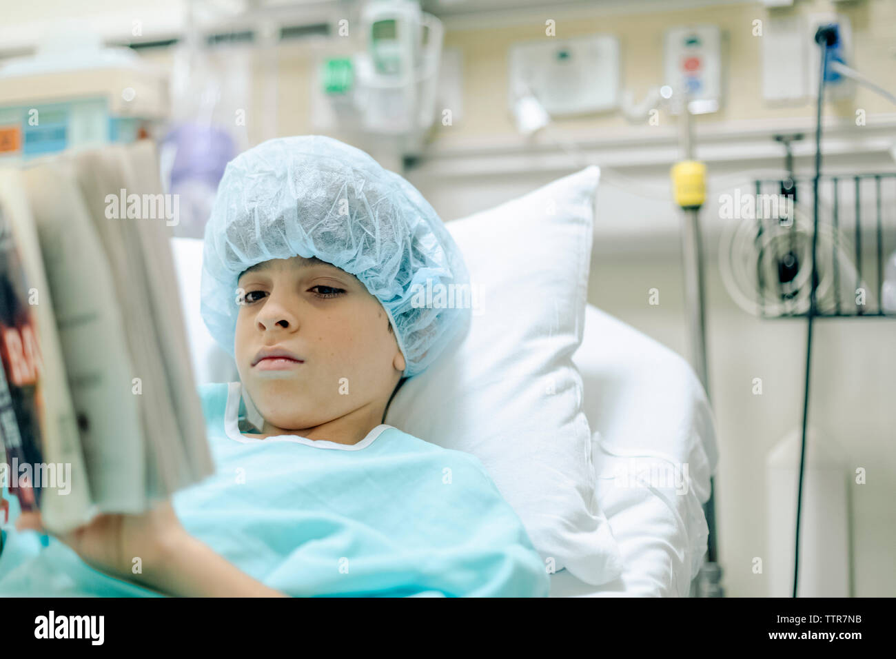Reading pediatric hospital hi-res stock photography and images - Alamy