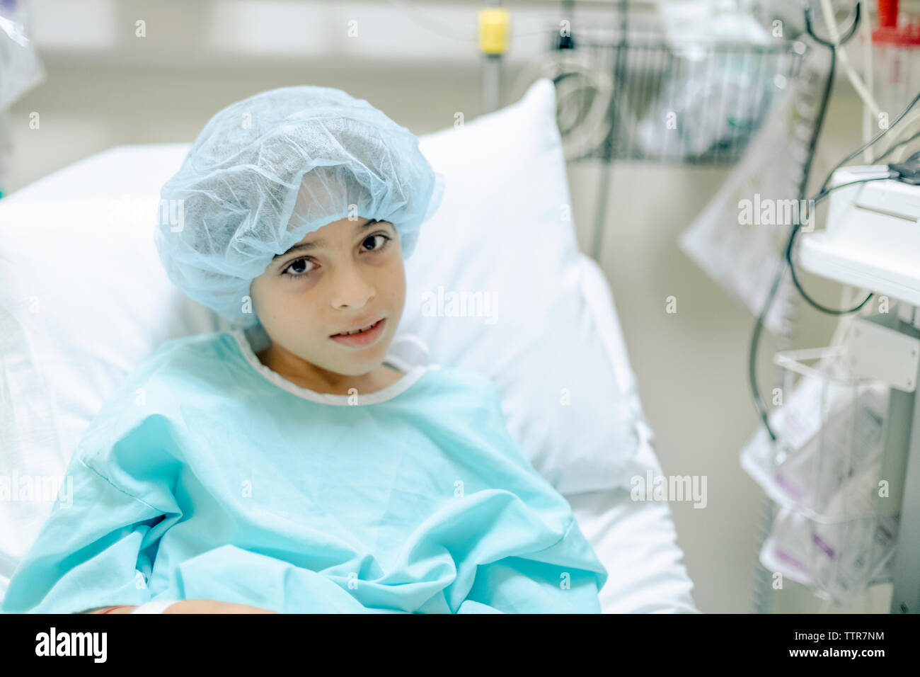 Preoperative care hi-res stock photography and images - Alamy