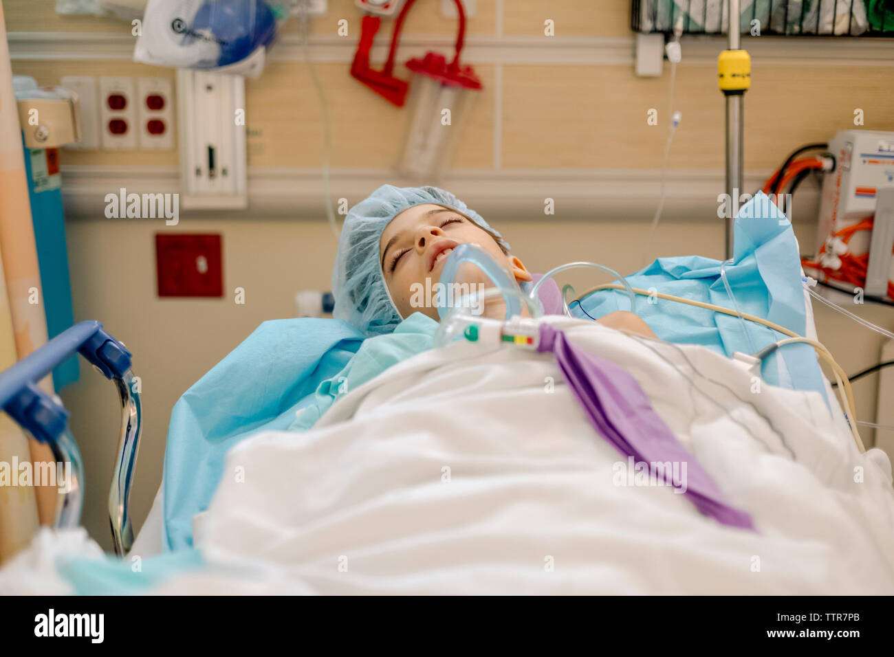 Day surgery room hi-res stock photography and images - Alamy