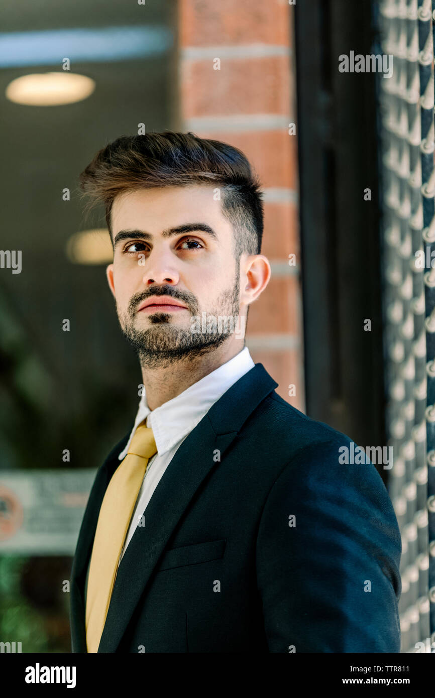 Portrait of man in suit hi-res stock photography and images - Alamy