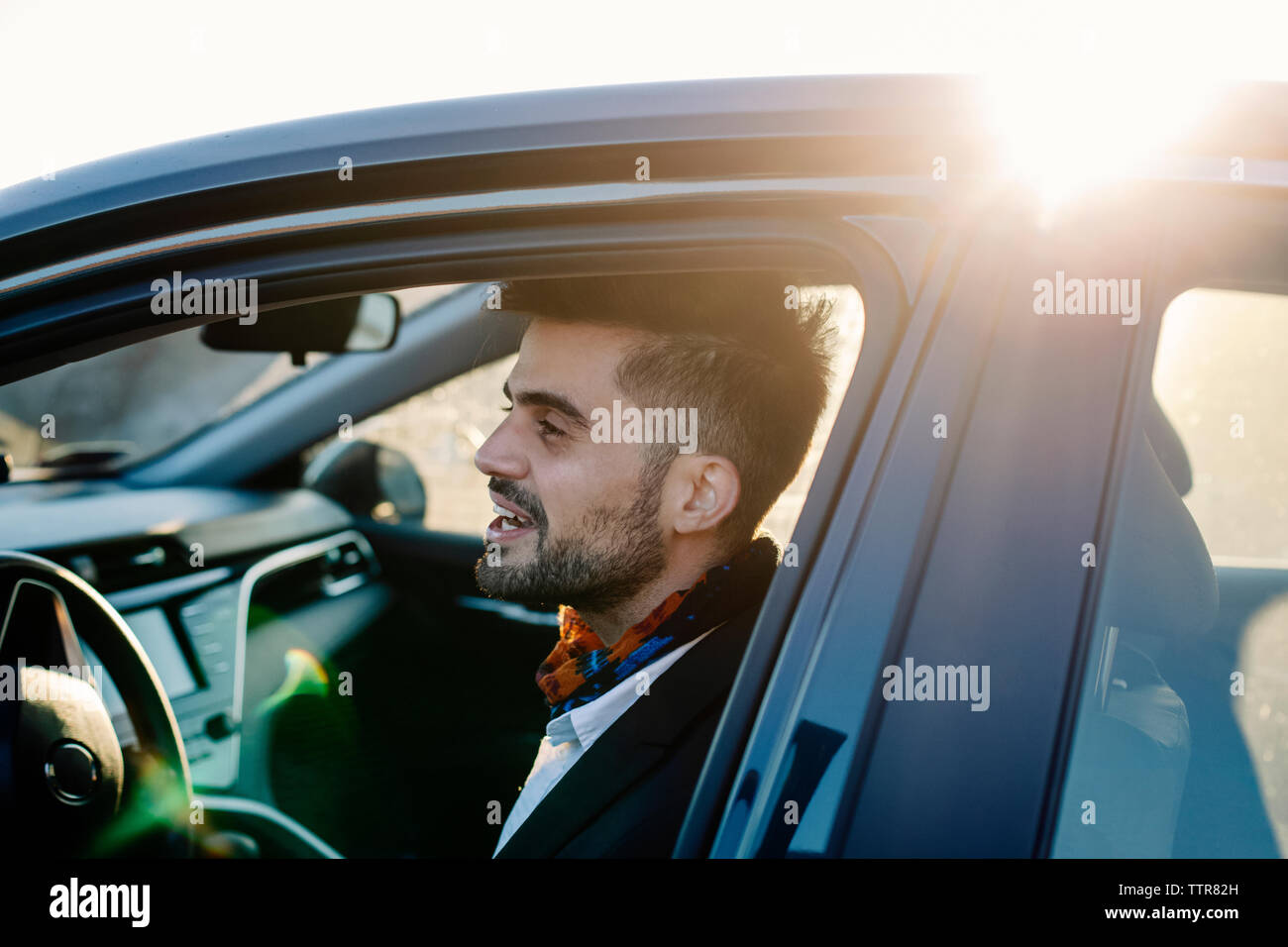 Driving into the sun hi-res stock photography and images - Alamy