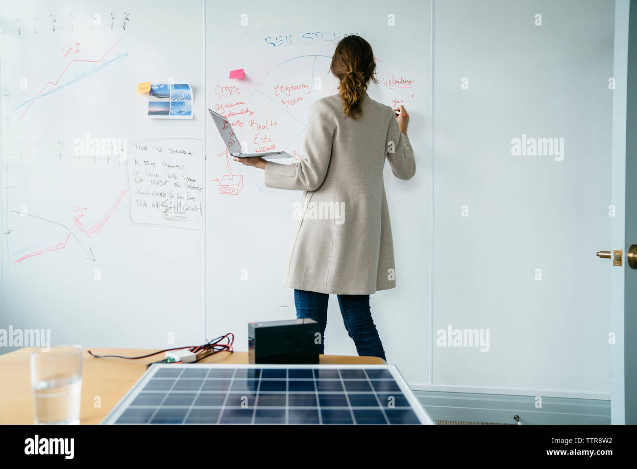 Rear panel panels hi-res stock photography and images - Alamy