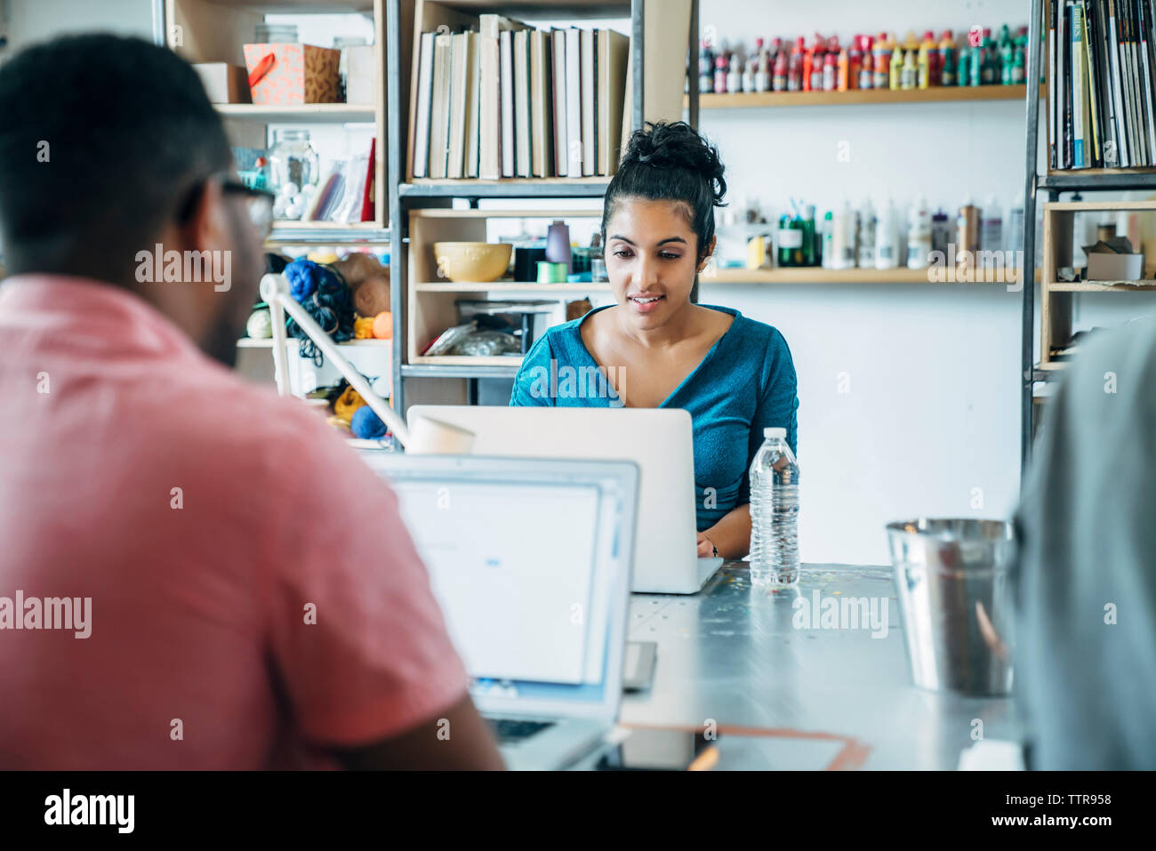 Business coworkers hi-res stock photography and images - Alamy