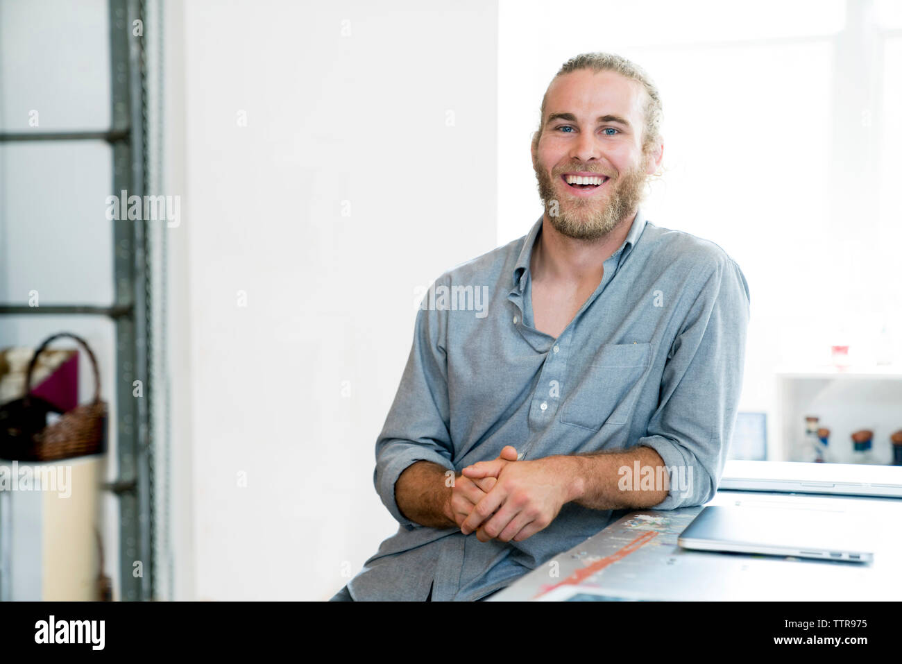 Happy businessman portrait tablet hi-res stock photography and images ...