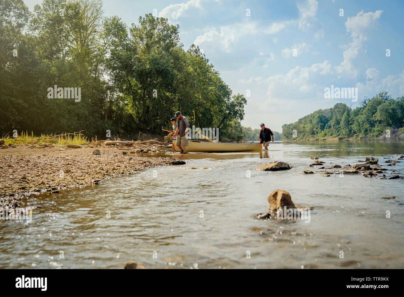 Pushing boat hi-res stock photography and images - Alamy