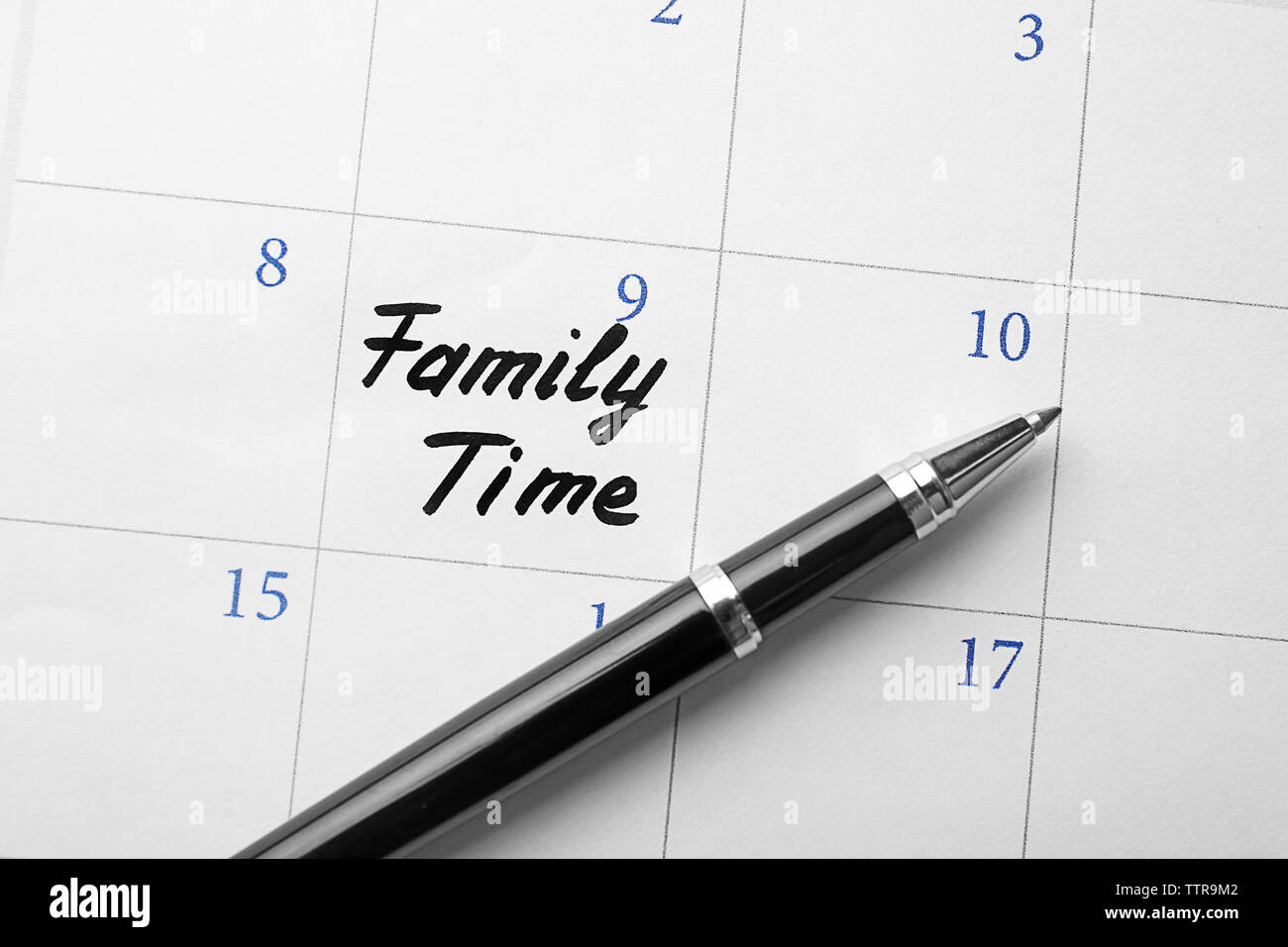 Calendar with words Family time, close up Stock Photo - Alamy