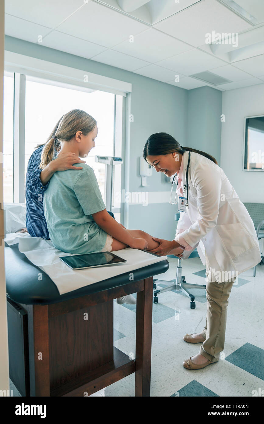 Joint medical group hi-res stock photography and images - Alamy