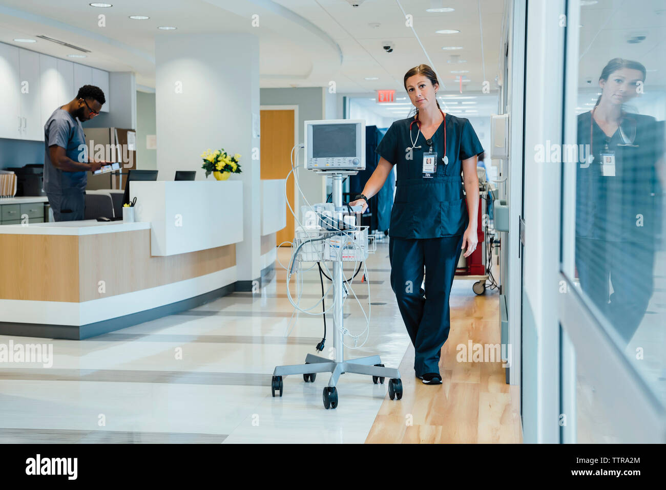 Monitoring equipment hi-res stock photography and images - Alamy