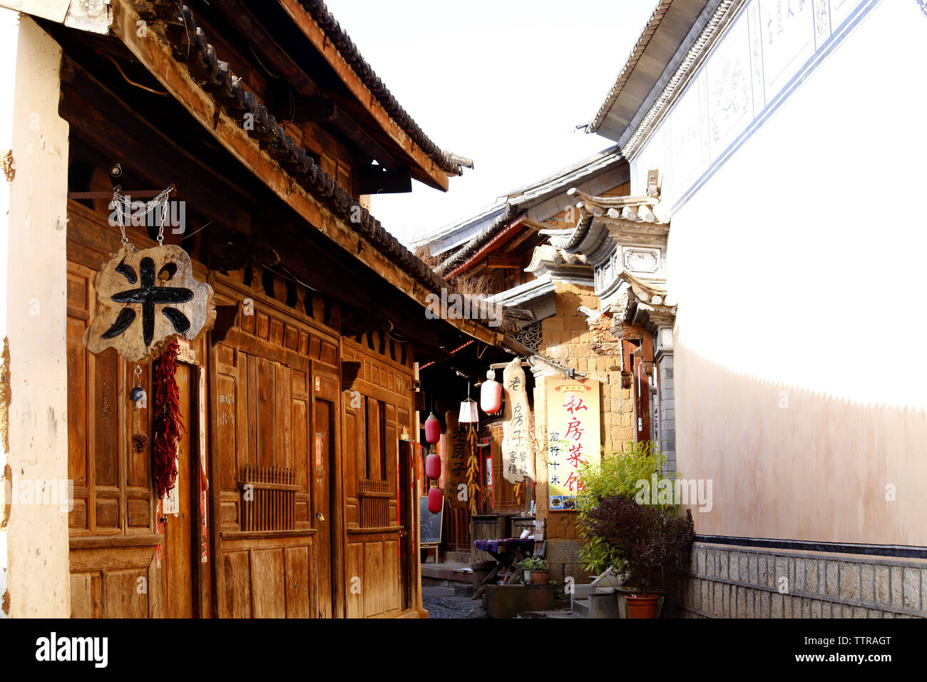 A glimpse of the village of Shaxi. This town is probably the most ...