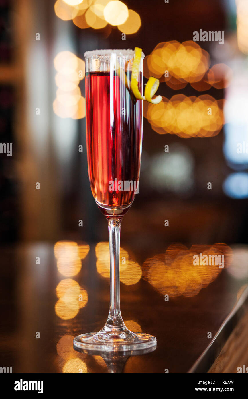 Cocktail served hi-res stock photography and images - Alamy
