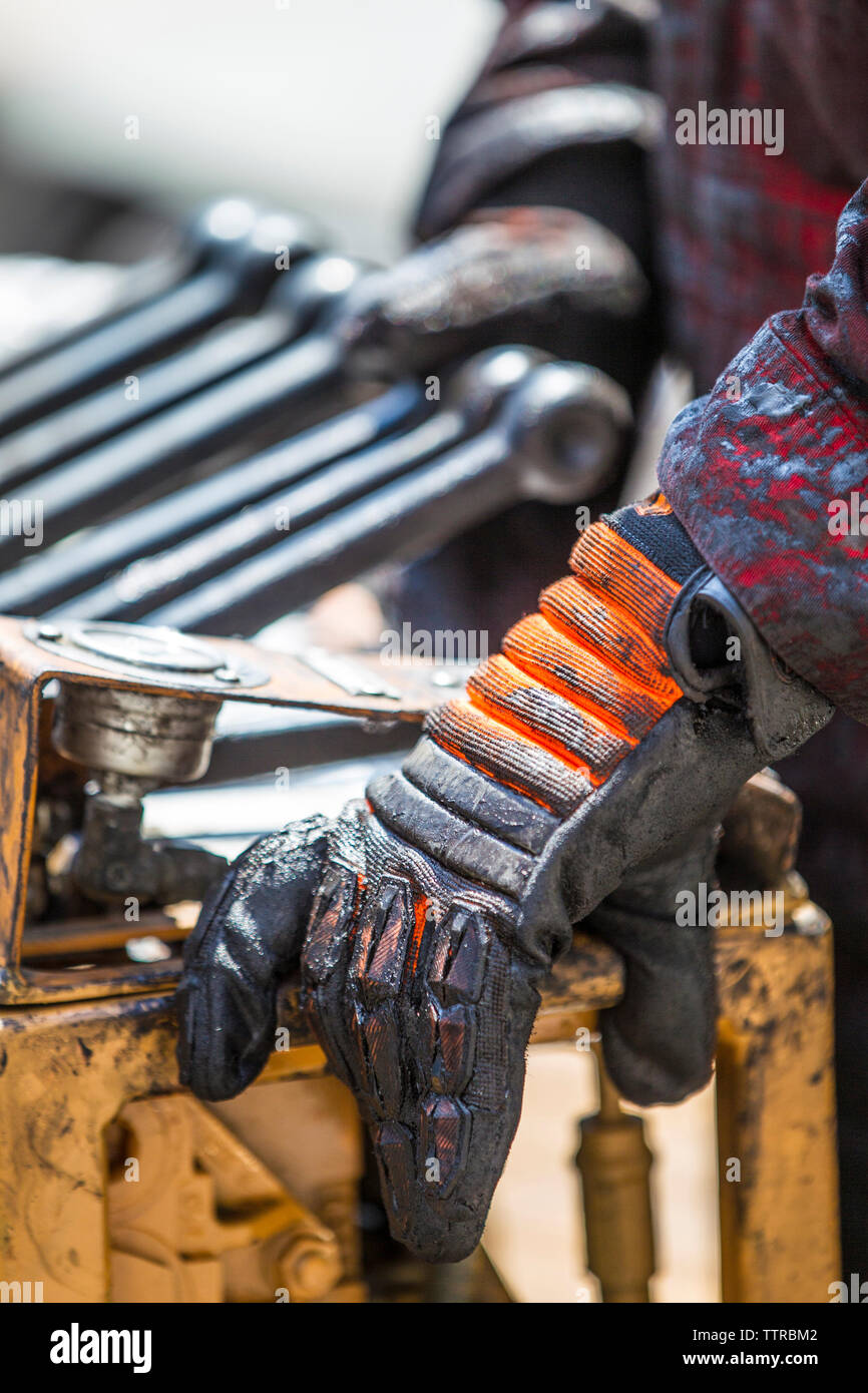 Dirty worker hi-res stock photography and images - Alamy