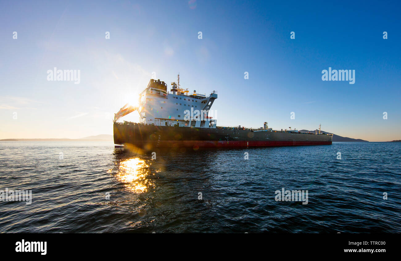 Ship of the sky hi-res stock photography and images - Alamy