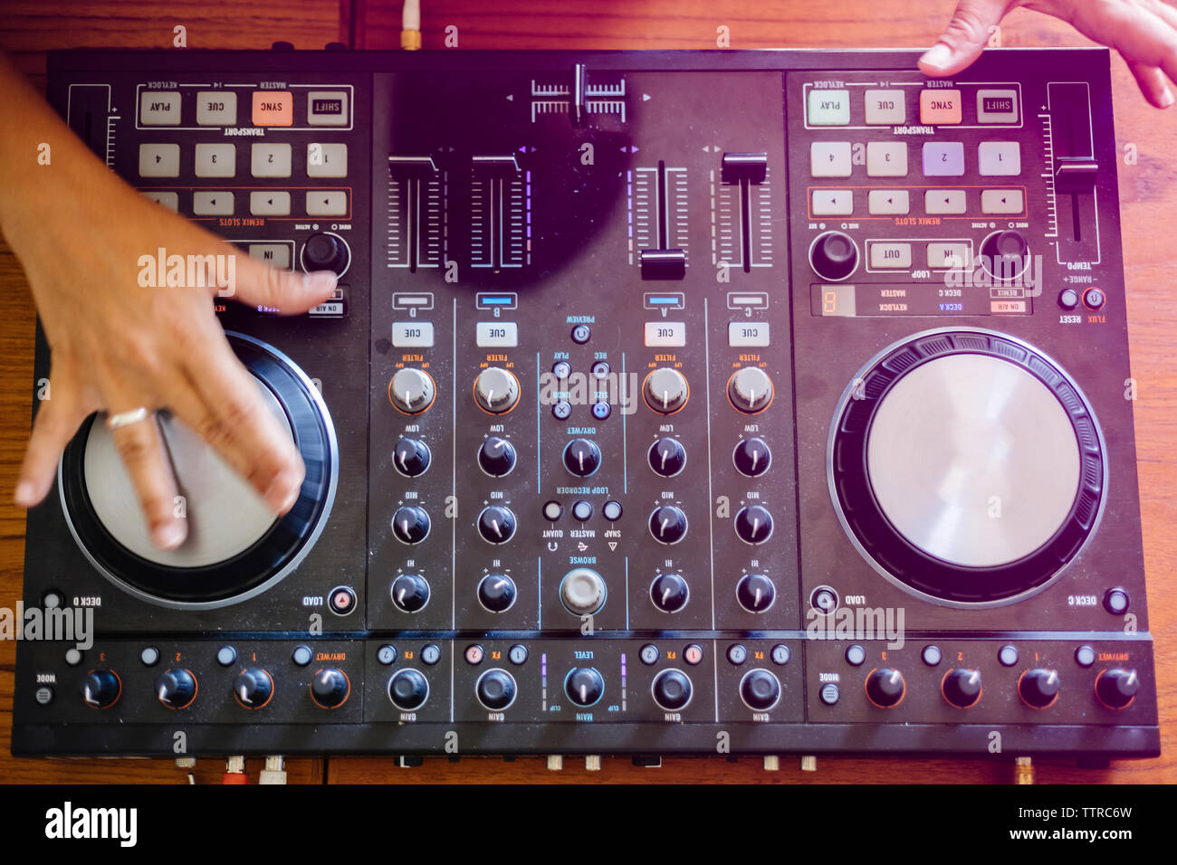 Sound table hi-res stock photography and images - Alamy