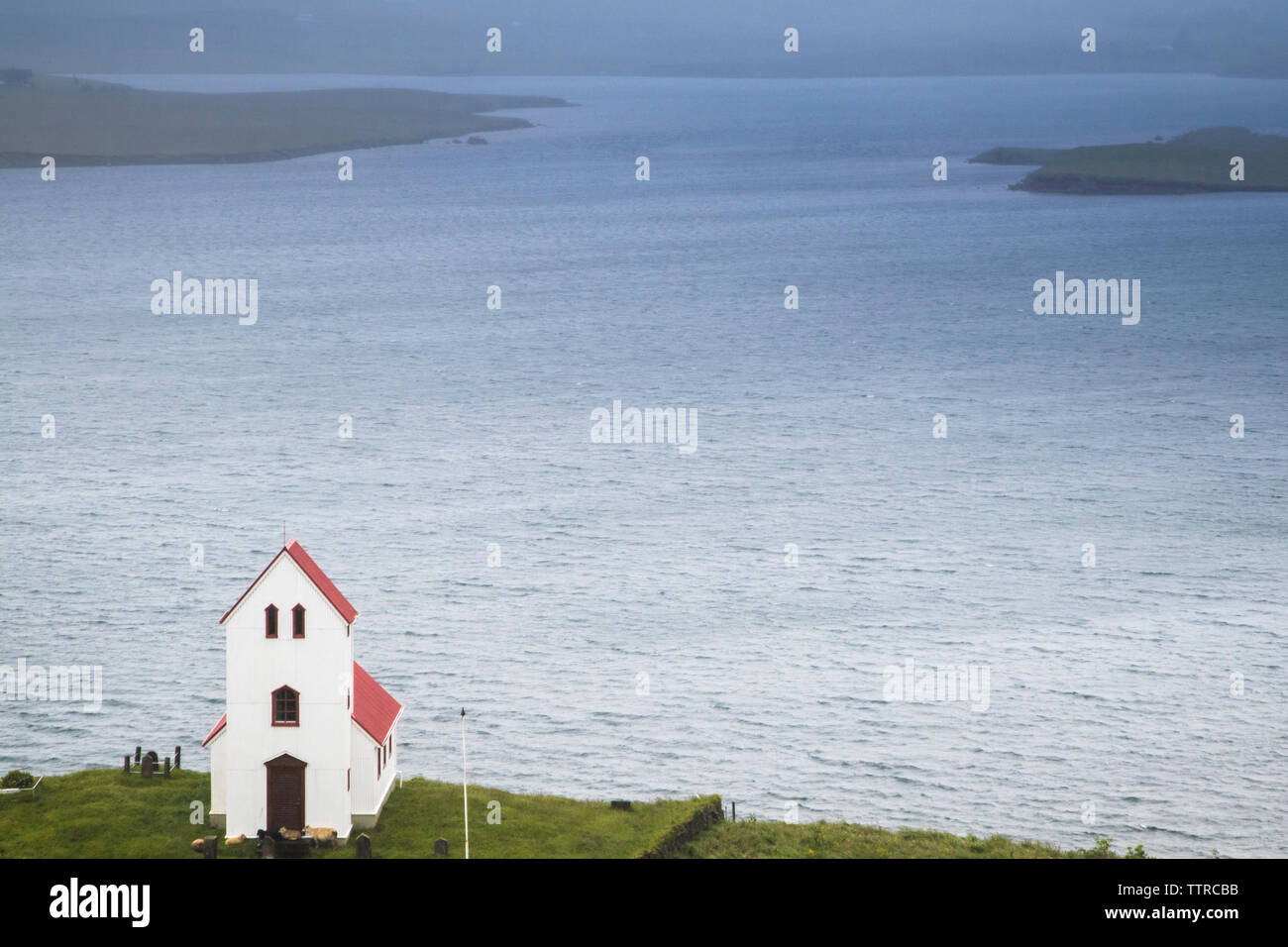Remote island house hi-res stock photography and images - Alamy