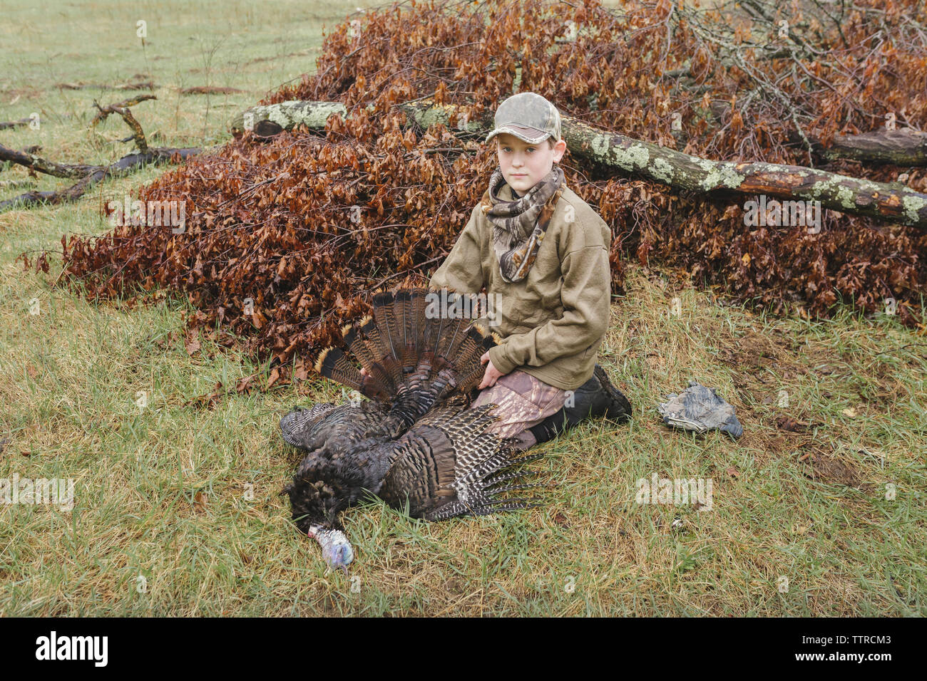 Boy hunter portrait hi-res stock photography and images - Alamy