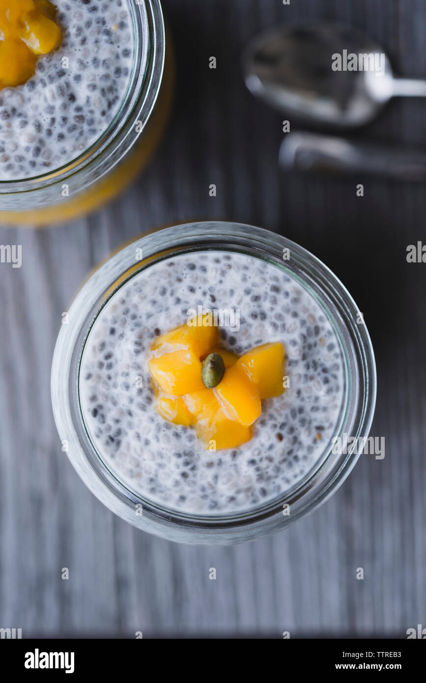 Mango pudding hi-res stock photography and images - Alamy