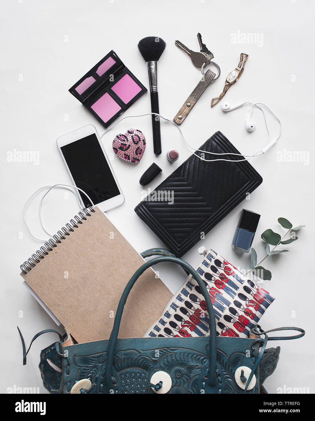Mobile accessories hi-res stock photography and images - Alamy