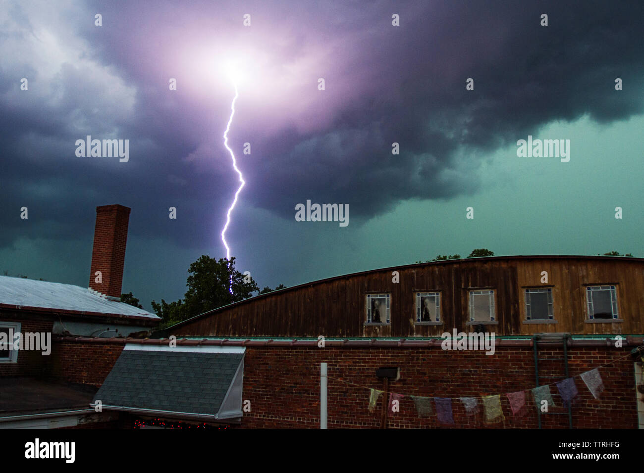 Old lightning hi-res stock photography and images - Alamy