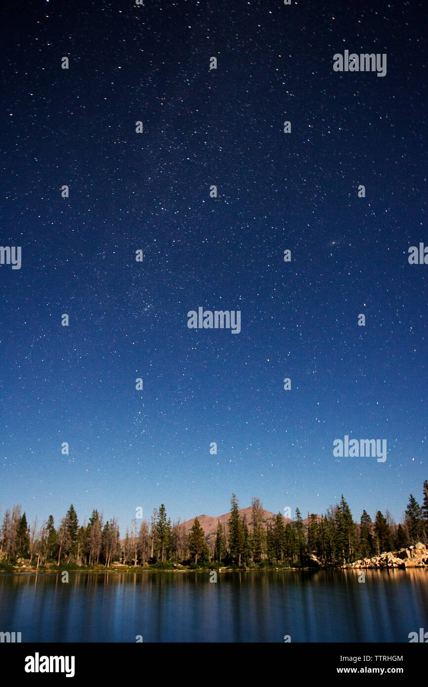 Starry sky reflection water hi-res stock photography and images - Alamy