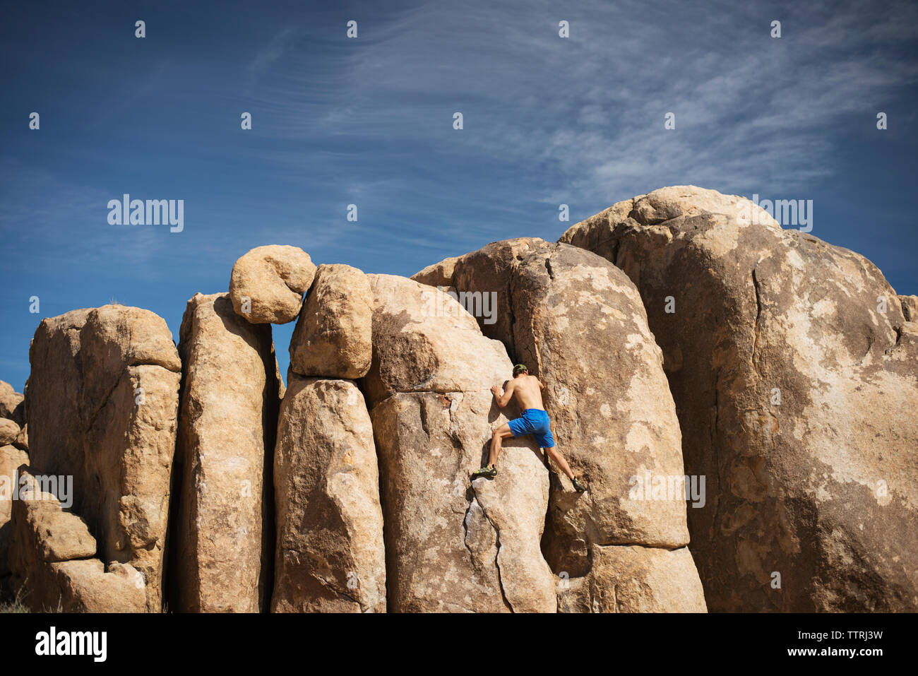 Rock outcropping hi-res stock photography and images - Alamy