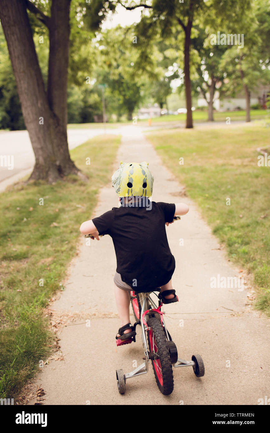 Boy at bicycle hi-res stock photography and images - Alamy