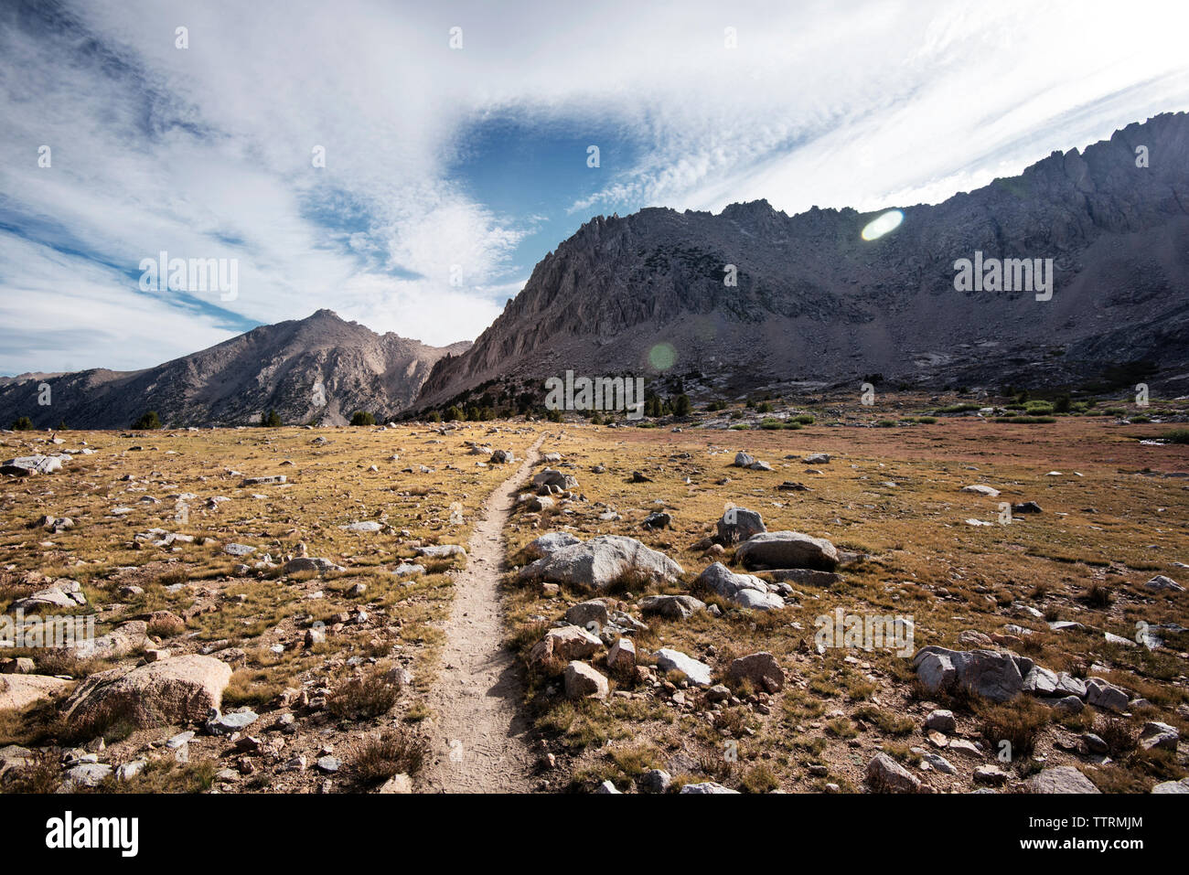 Path sky hi-res stock photography and images - Alamy