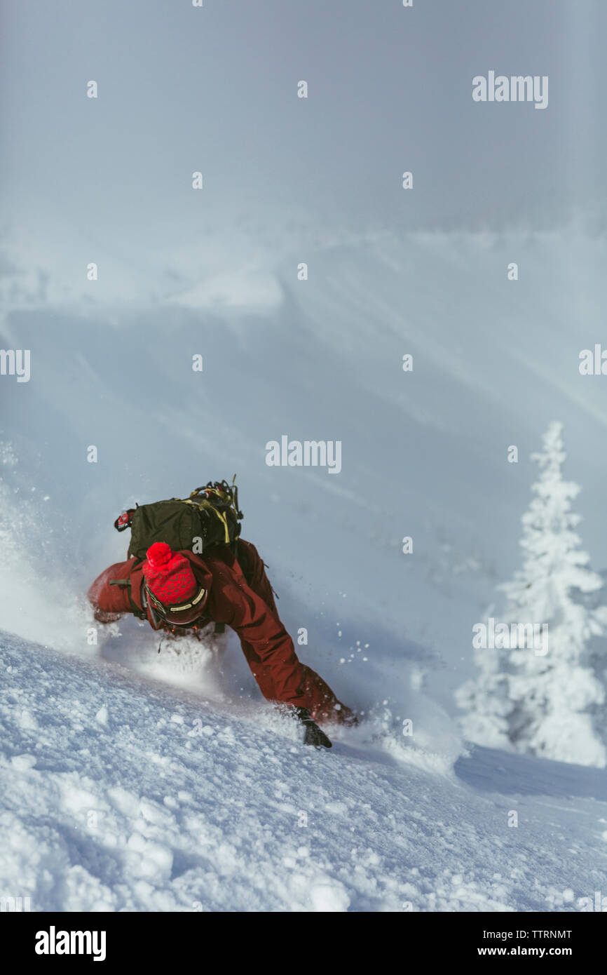 Ski falling hi-res stock photography and images - Alamy