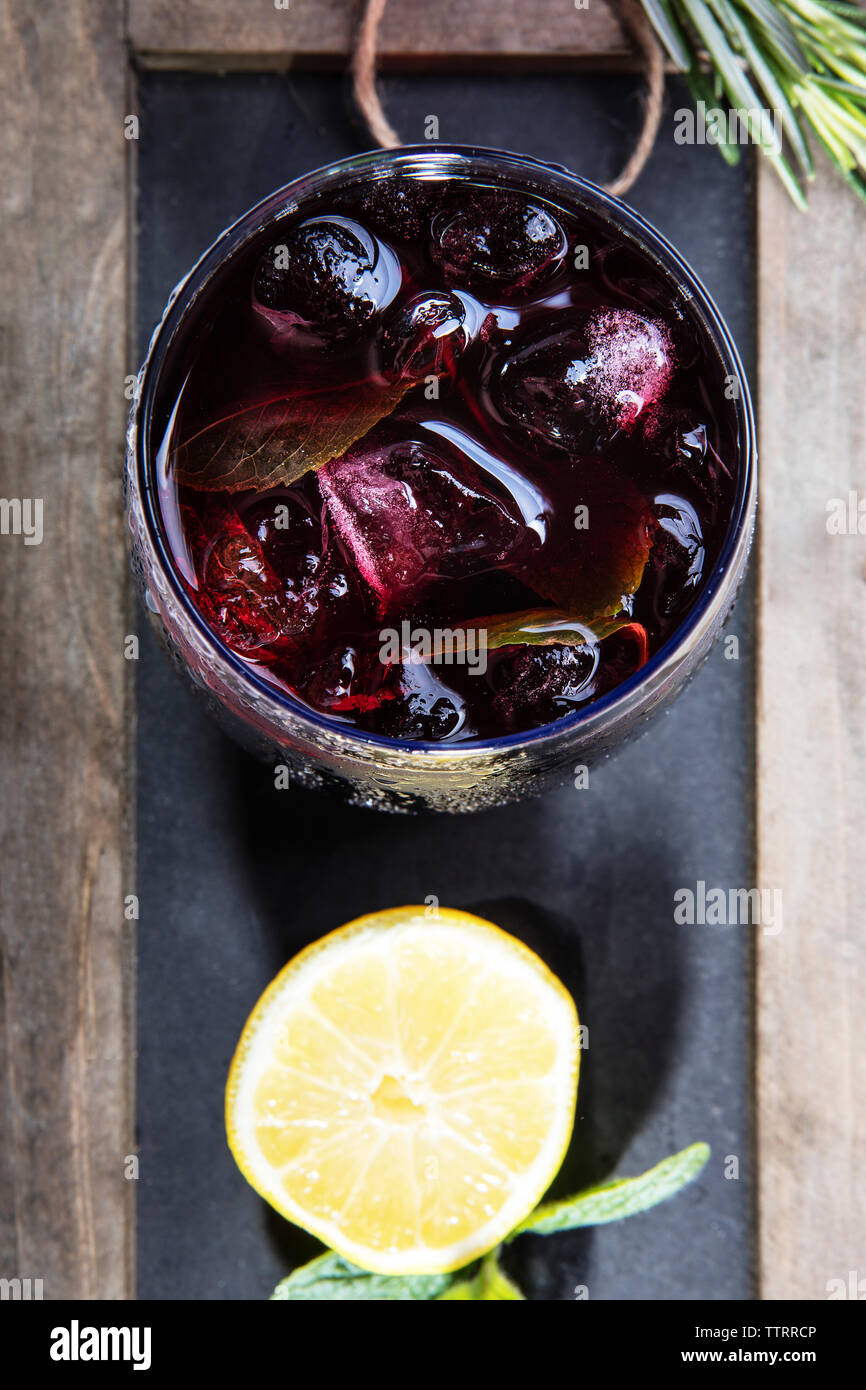 Overhead view glass water hi-res stock photography and images - Alamy