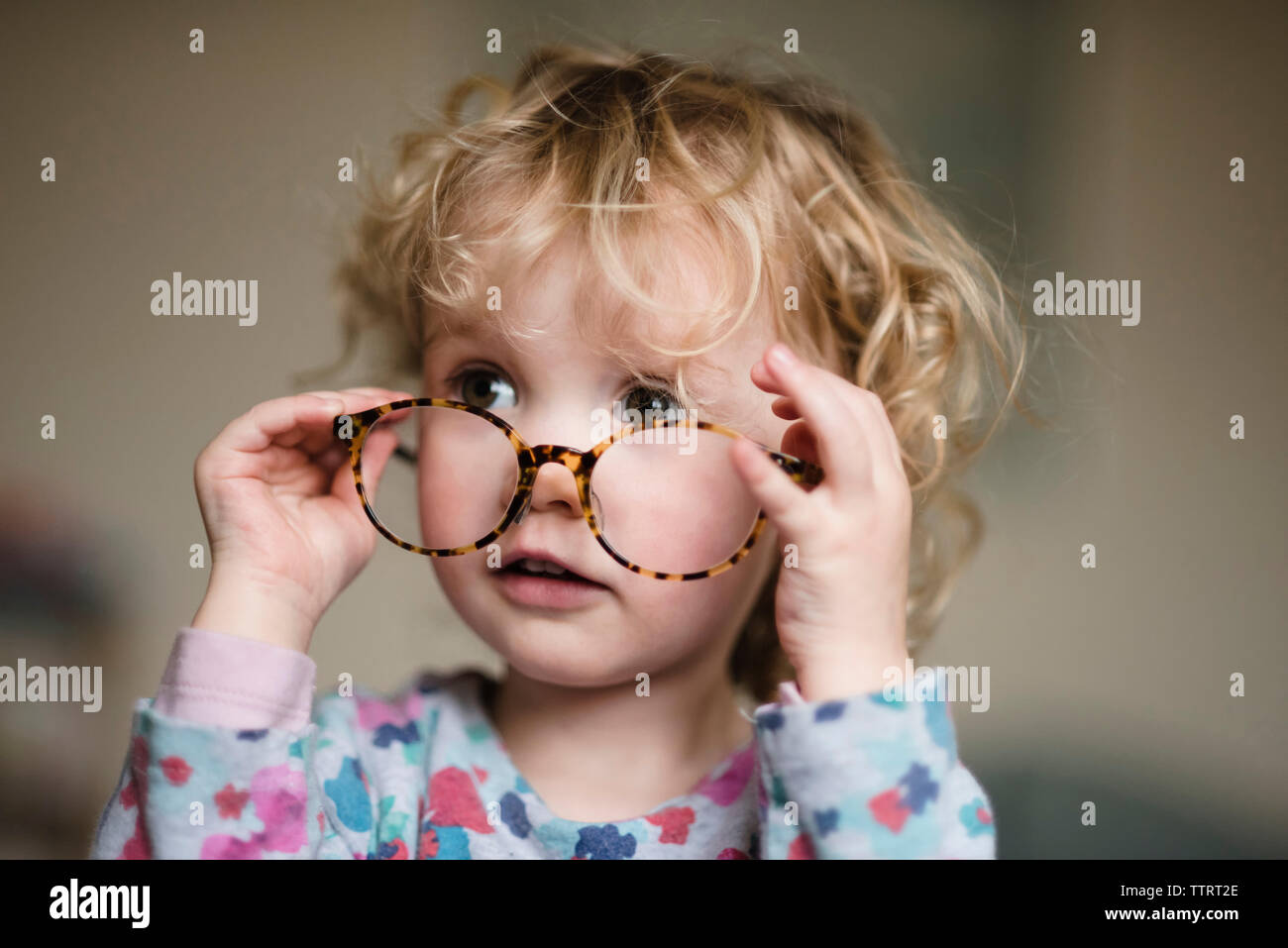 Girl eyeglasses hi-res stock photography and images - Alamy