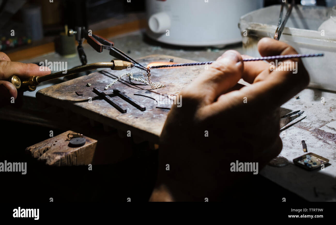 Man welding hi-res stock photography and images - Alamy