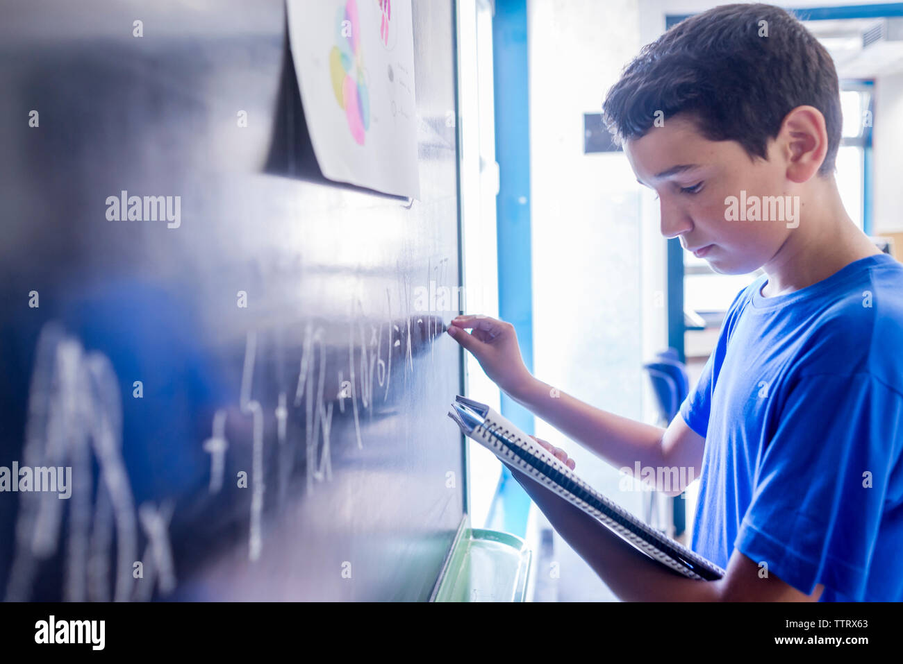 Blackboard classroom hi-res stock photography and images - Alamy