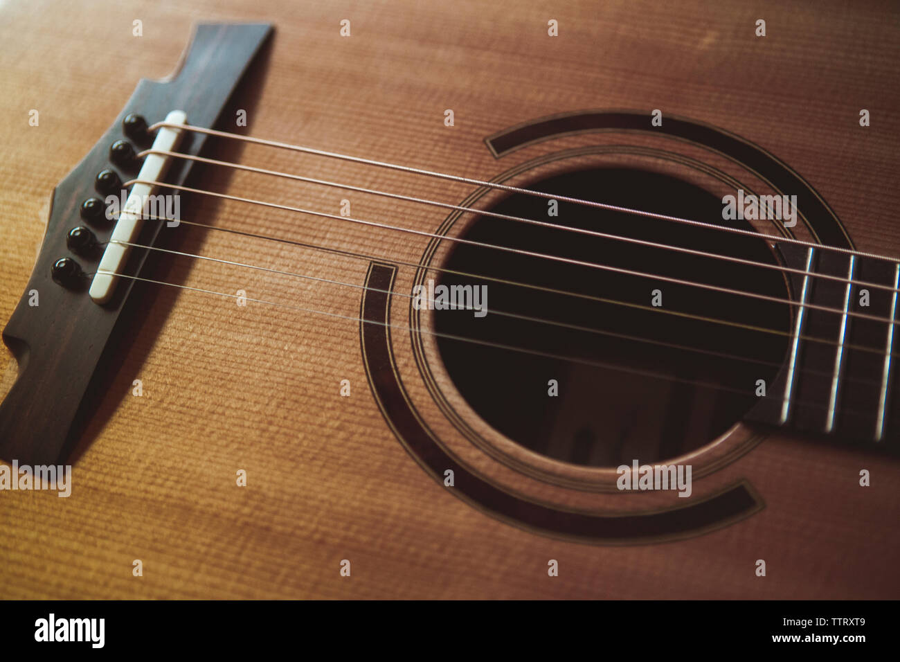 Acoustic guitar still life hi-res stock photography and images - Alamy