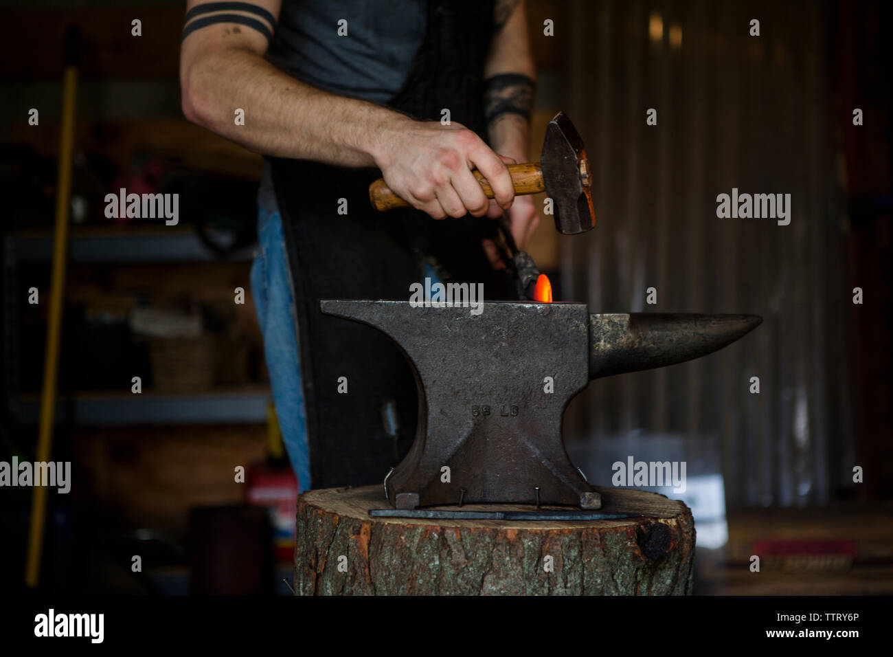 Man side view knife hi-res stock photography and images - Alamy