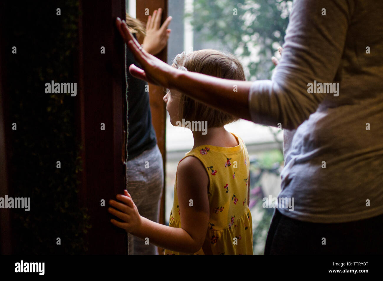 Childhood family house hi-res stock photography and images - Alamy