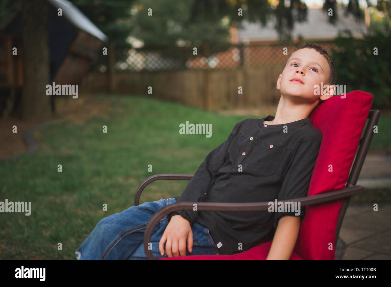 Staring at the sky hi-res stock photography and images - Alamy