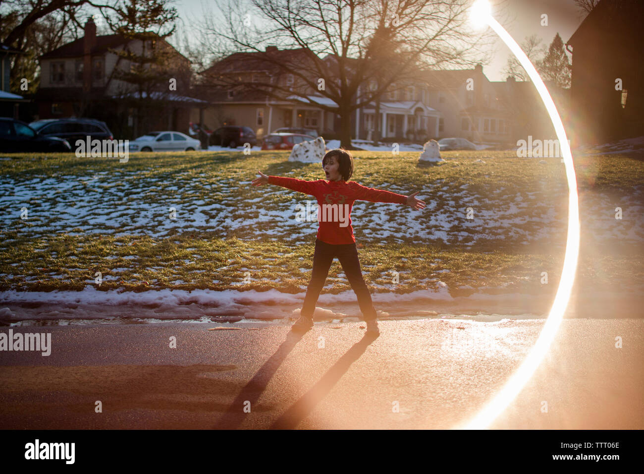 Sing outdoors hi-res stock photography and images - Alamy