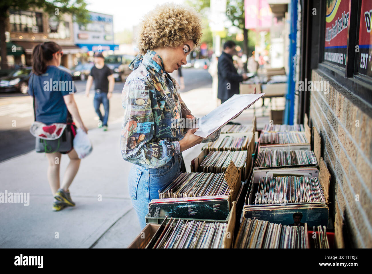 Records store african hi-res stock photography and images - Alamy