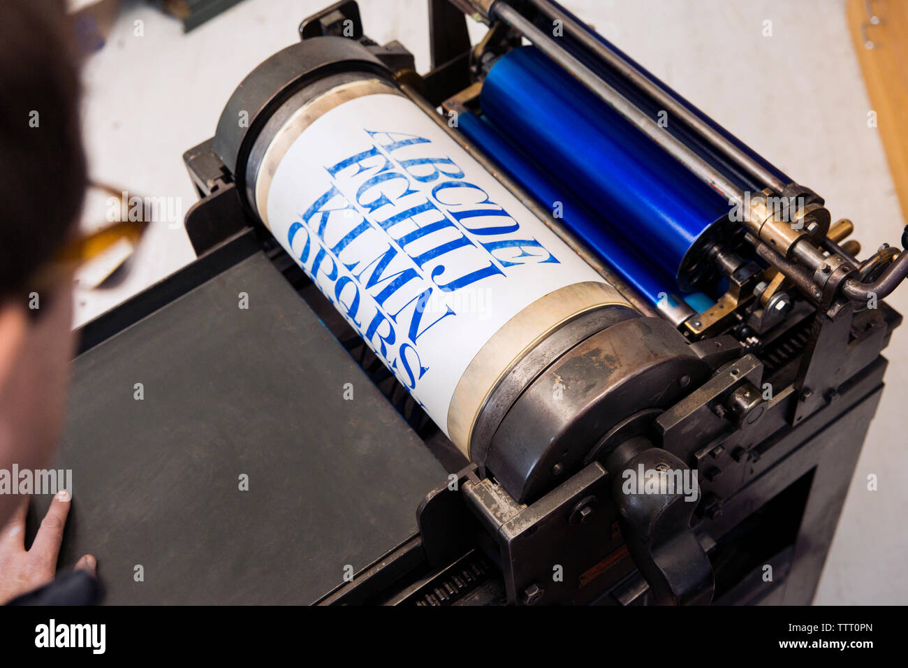 Old printing press hi-res stock photography and images - Alamy