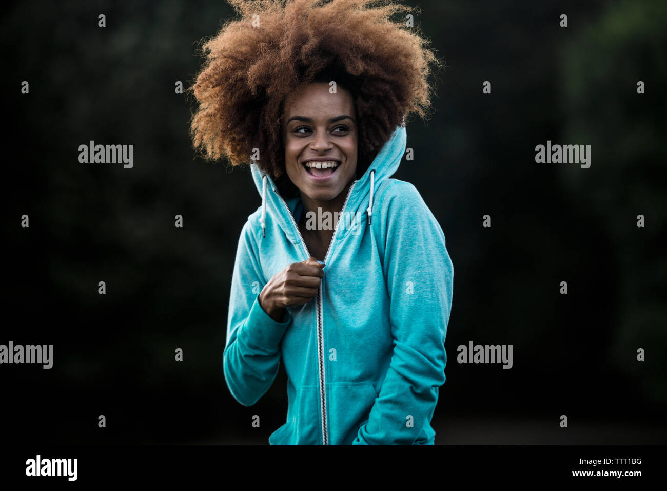 Woman hooded hi-res stock photography and images - Alamy