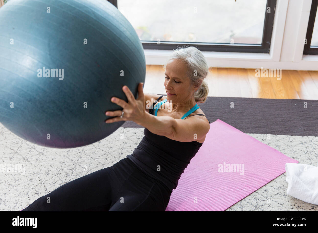 At home exercising hi-res stock photography and images - Alamy