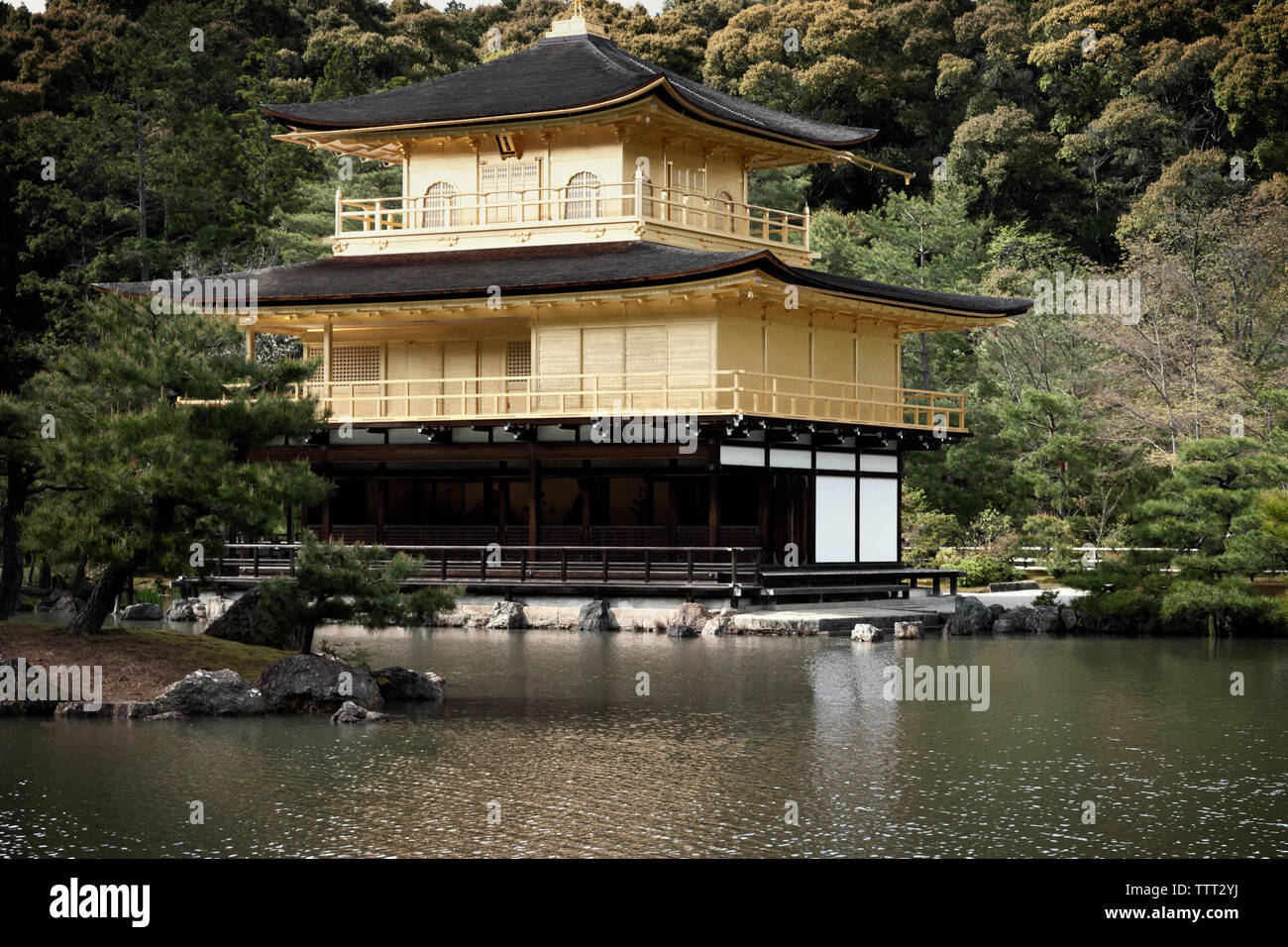 Traditional building hi-res stock photography and images - Alamy