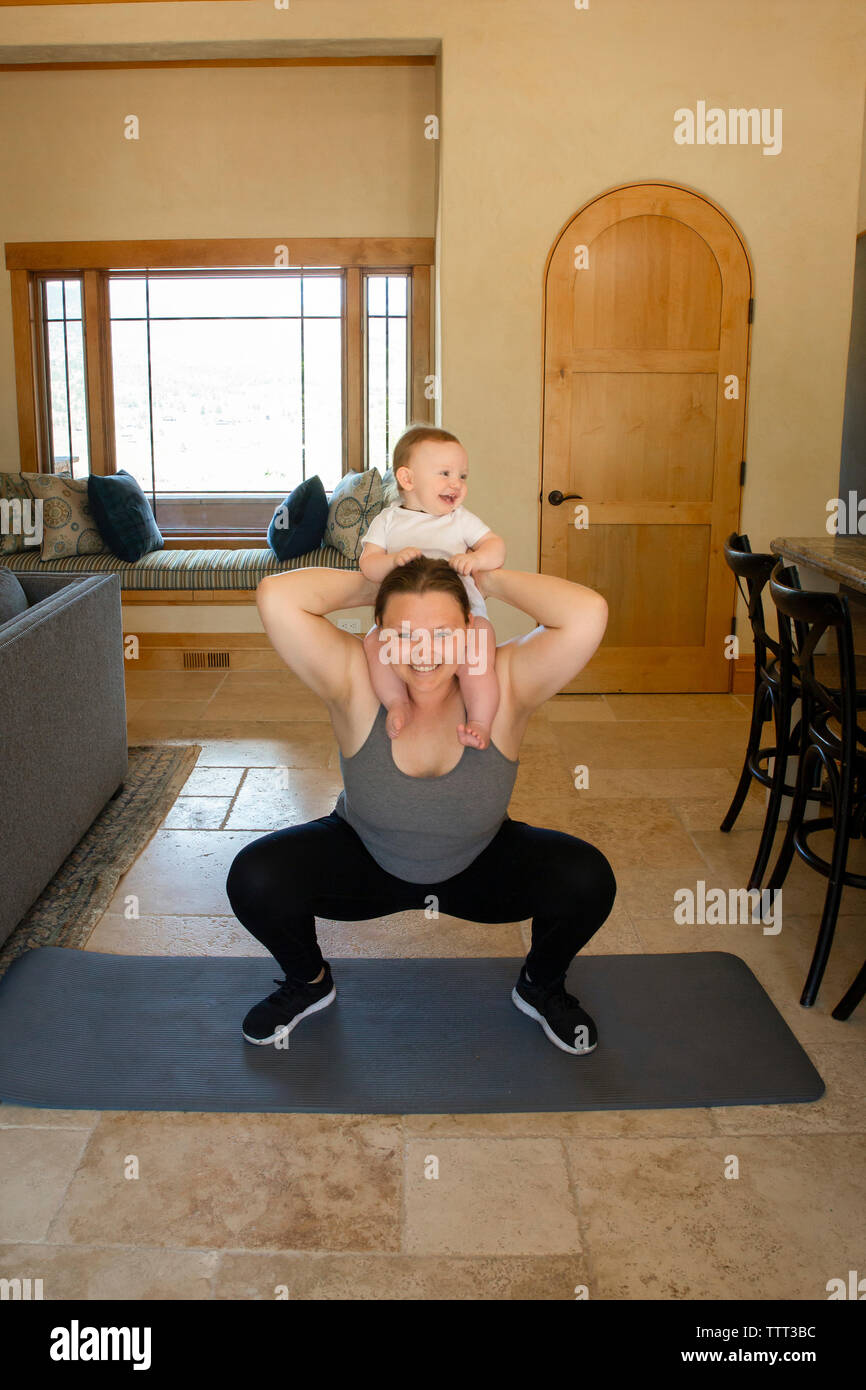 Overweight mother and baby hi-res stock photography and images - Alamy