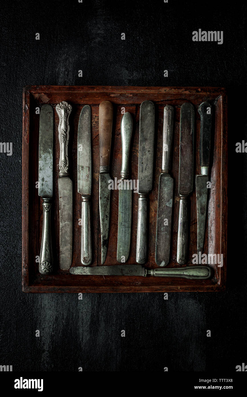 Table knives hi-res stock photography and images - Alamy