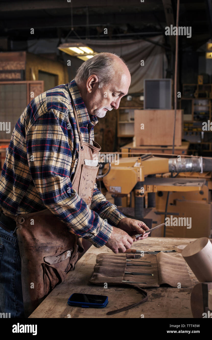 Manual activity hi-res stock photography and images - Alamy