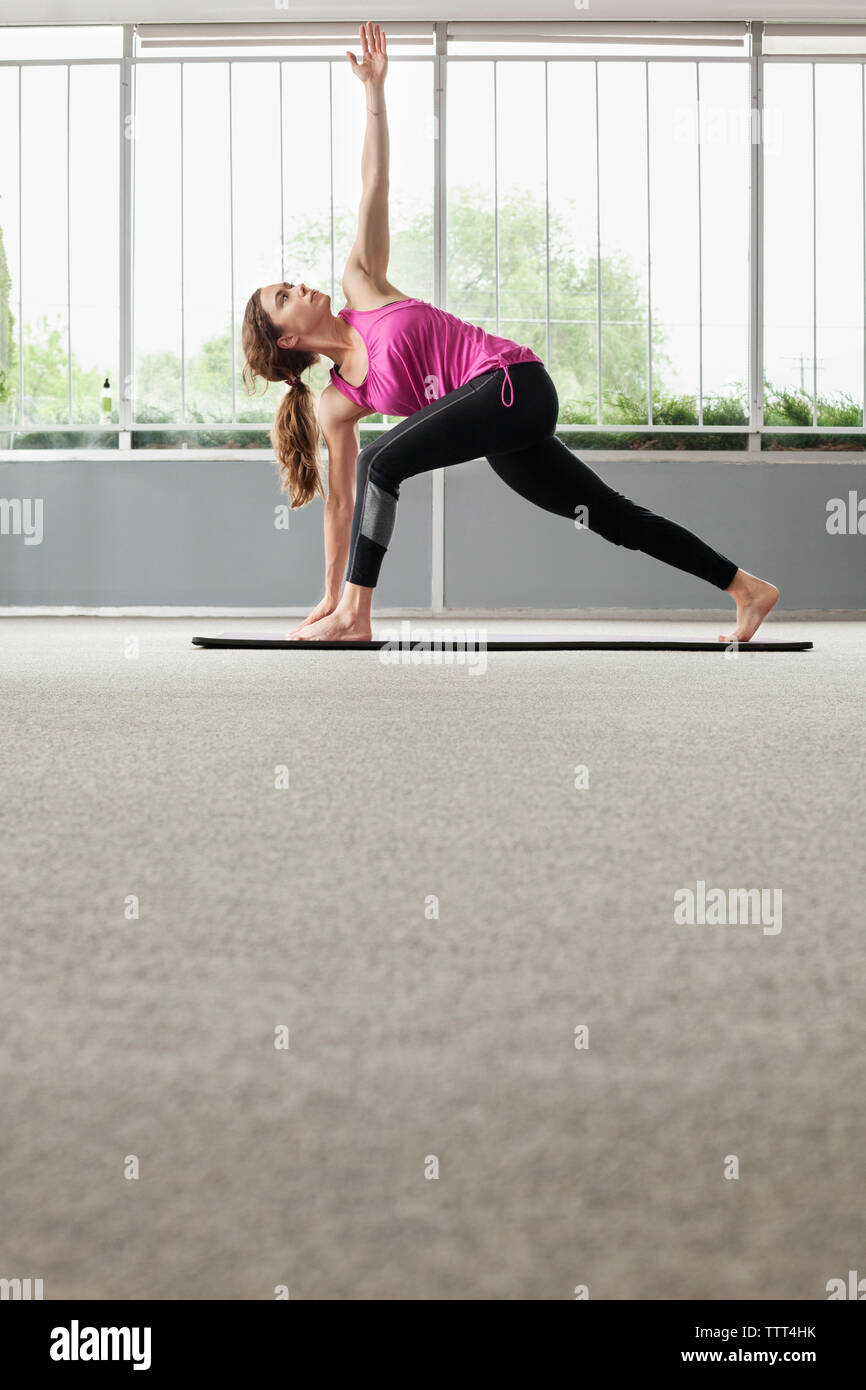 Arms in outstretched position hi-res stock photography and images - Alamy