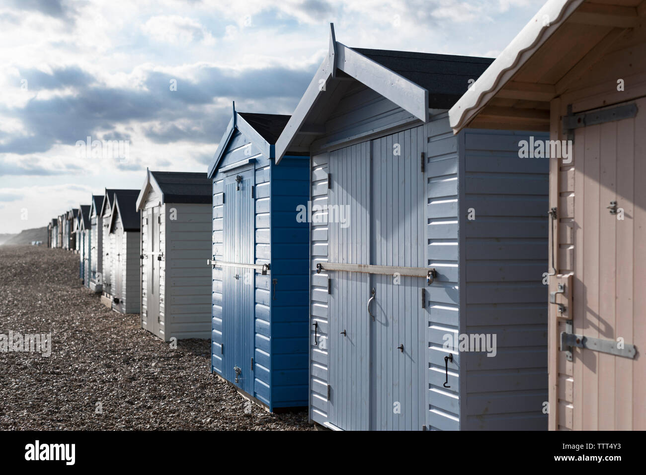 Beach changing cubicles hi-res stock photography and images - Alamy